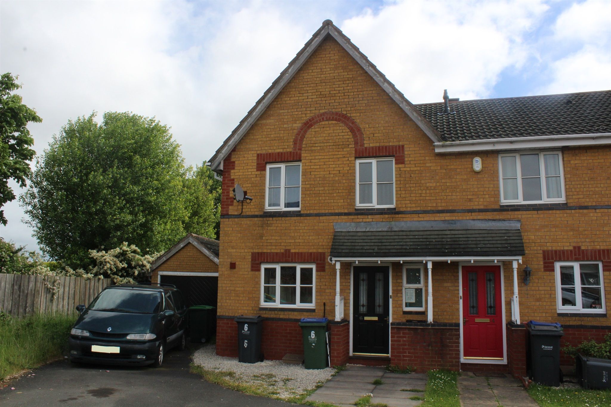 3 bed end terrace house for sale in Cinquefoil Leasow, Tipton DY4 - Zoopla