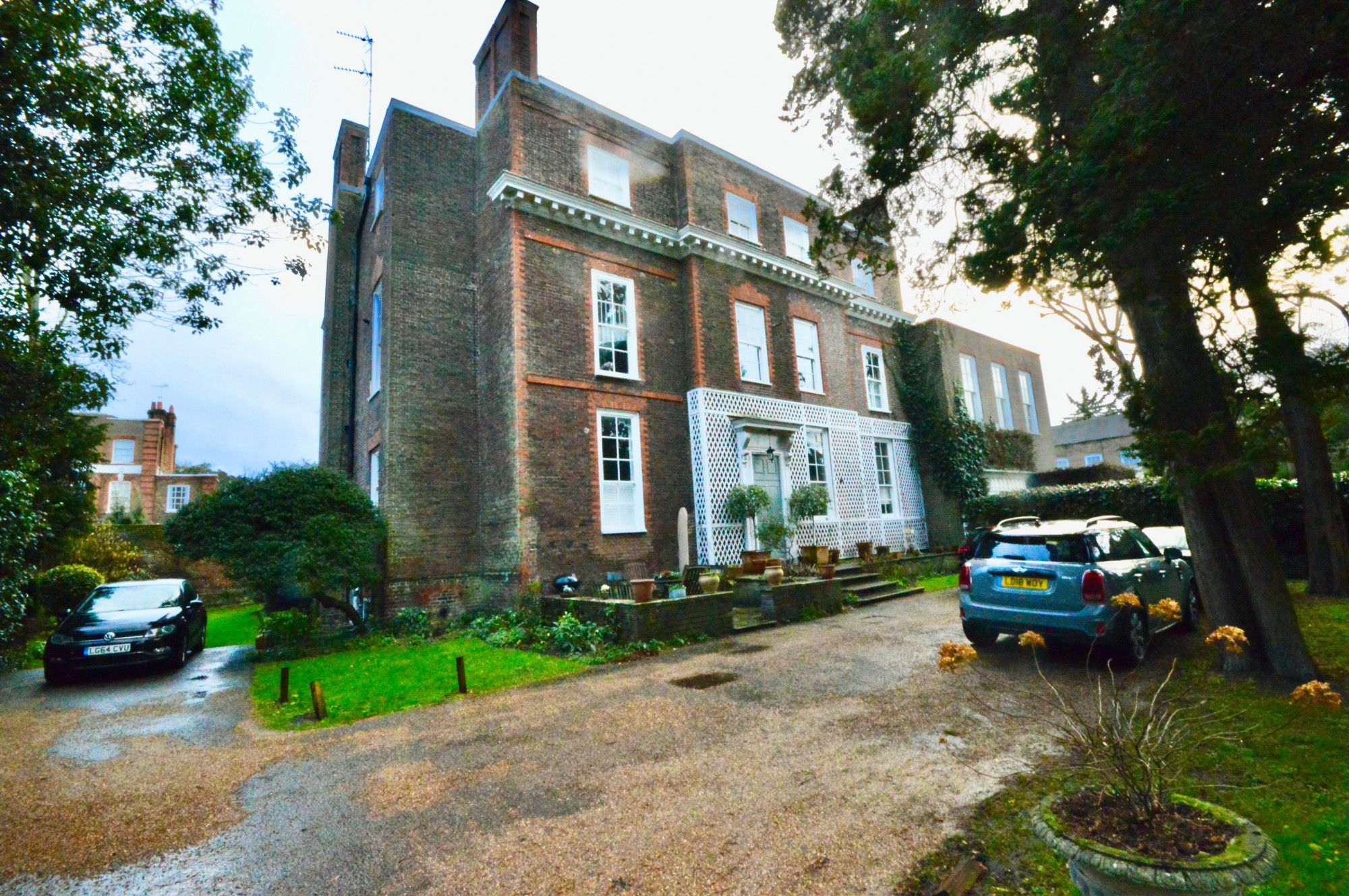 3 bed property to rent in 145 Petersham Road, Surrey TW10 - Zoopla