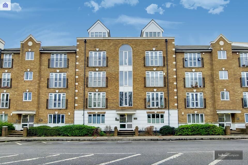 1 bed flat to rent in Albany Road, London SE5 - Zoopla