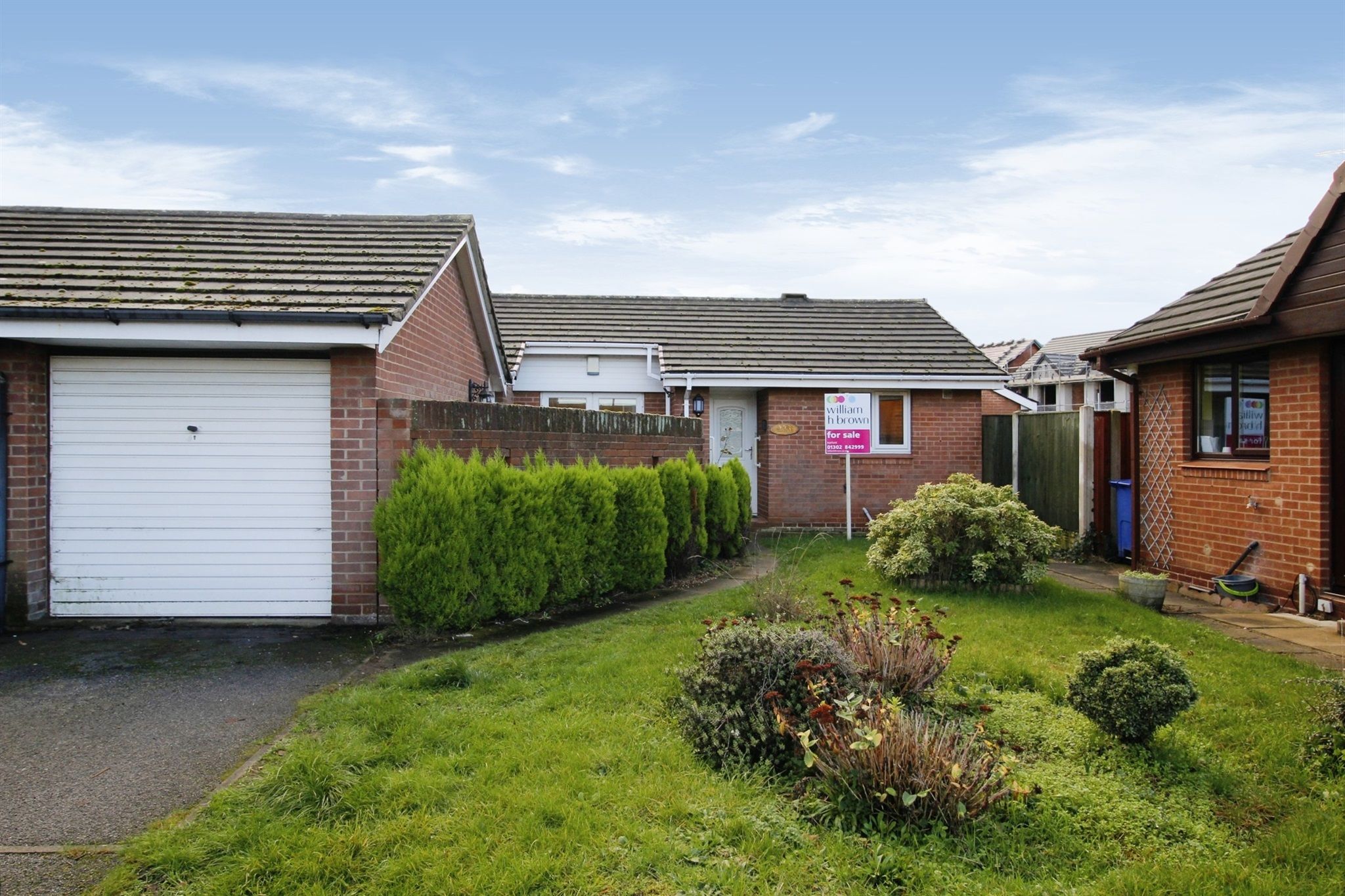 2 Bed Detached Bungalow For Sale In Broadwater Drive Dunscroft