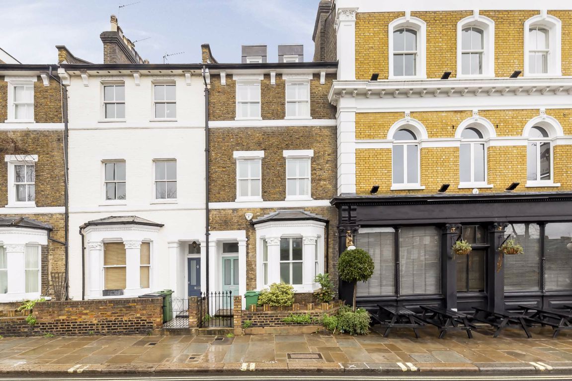 4 bed property for sale in Highgate Road, London NW5 - Zoopla