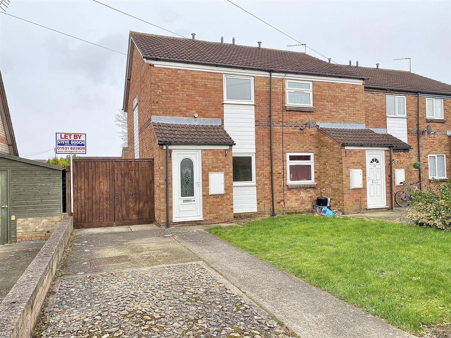 2 Bed End Terrace House To Rent In Squirrel Close Quedgeley