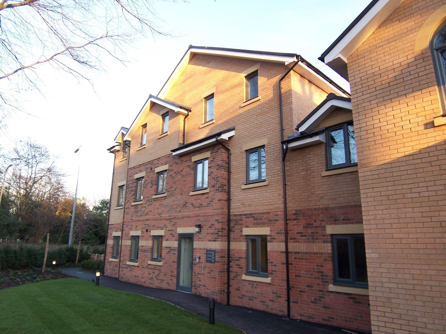 2 bed flat to rent in Chadwick Court, Chadwick Street, Bolton BL2 - Zoopla