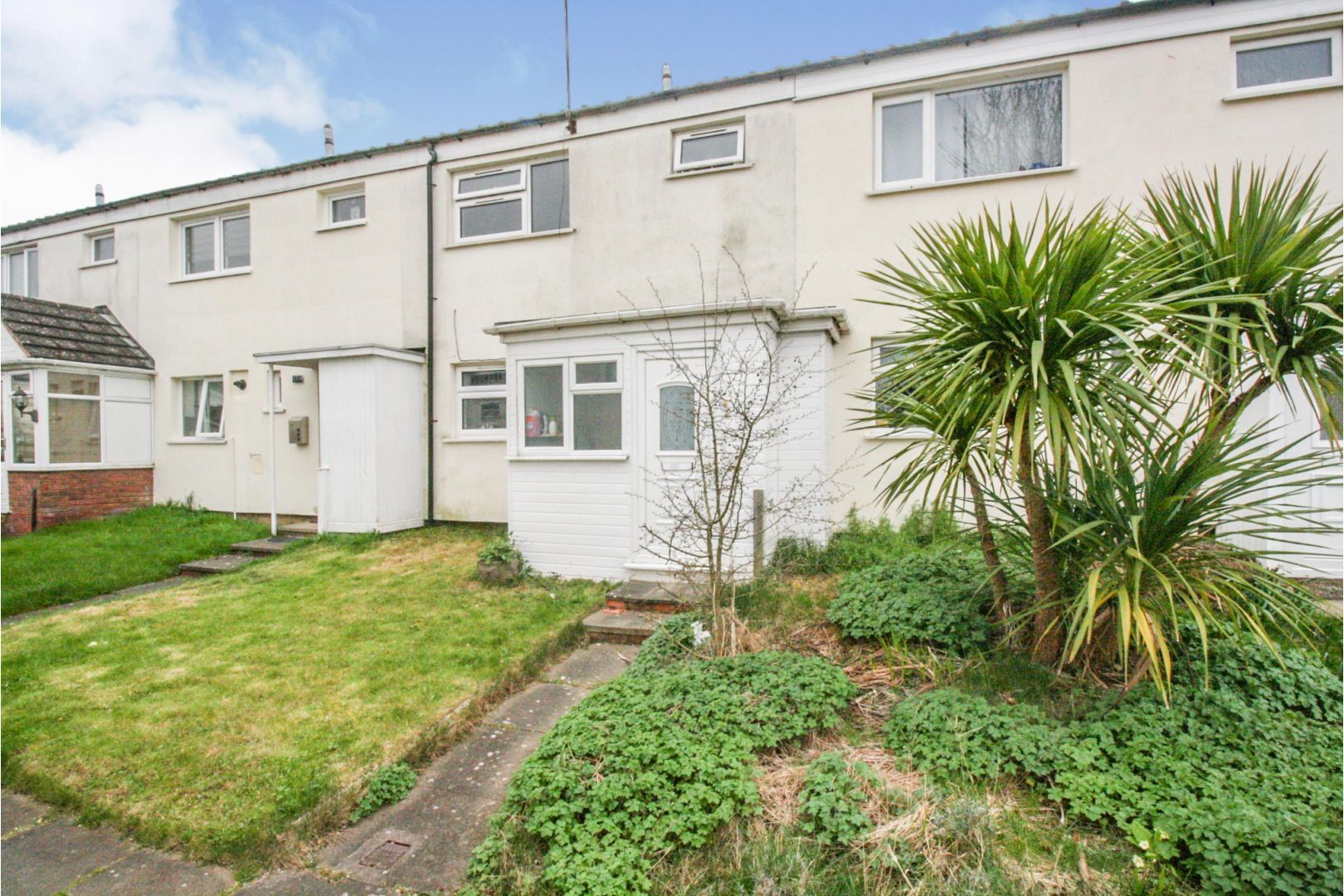 3 bed terraced house for sale in Ombersley Close, Redditch B98 - Zoopla