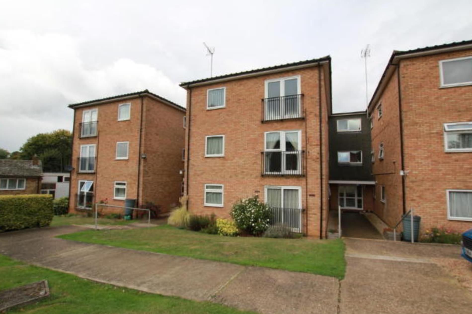 1 bed flat to rent in Chatsworth Court, Stevenage SG2 - Zoopla