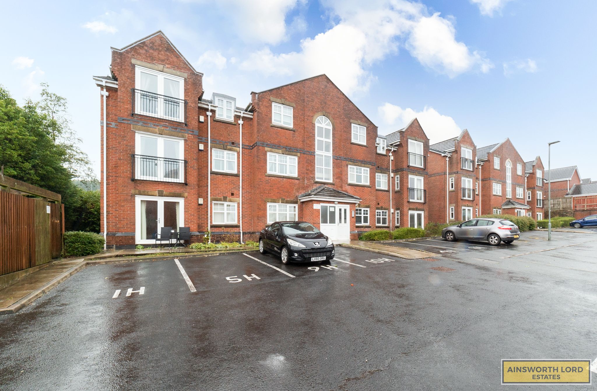 2 bed flat for sale in Highfield Court, Marsh House, Darwen BB3 - Zoopla