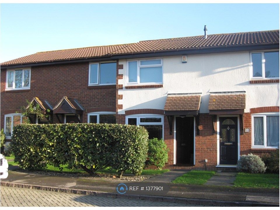 2 Bed Terraced House To Rent In Hollybrook Gardens Southampton So31