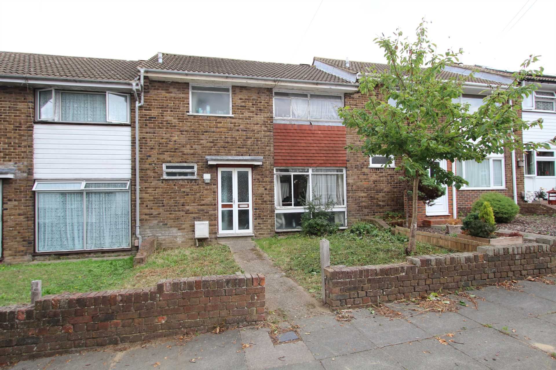 3 bed terraced house for sale in Mackenzie Way, Gravesend DA12 - Zoopla