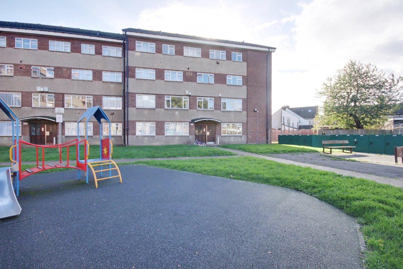 2 bed flat for sale in St Helens Court, Upminster Road South, Rainham ...