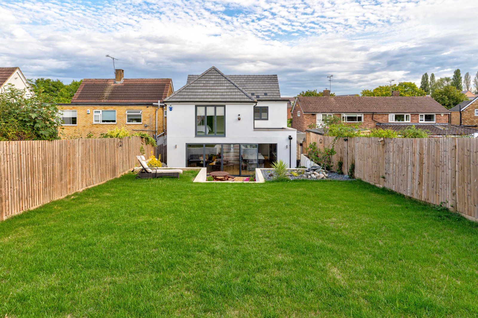4 bed detached house for sale in Sandpit Lane, St. Albans ...