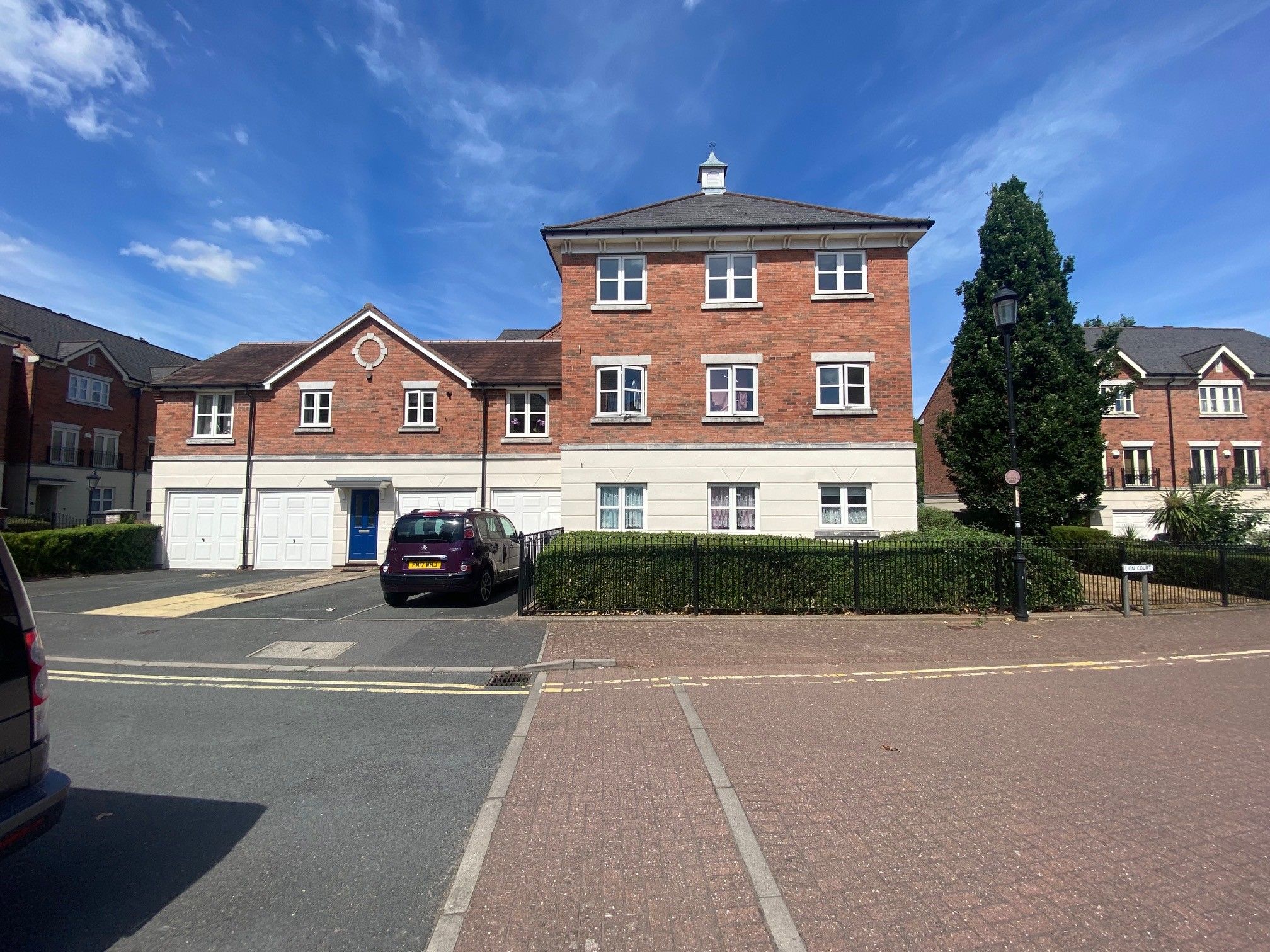 2 bed flat to rent in Lion Court, Worcester WR1 - Zoopla