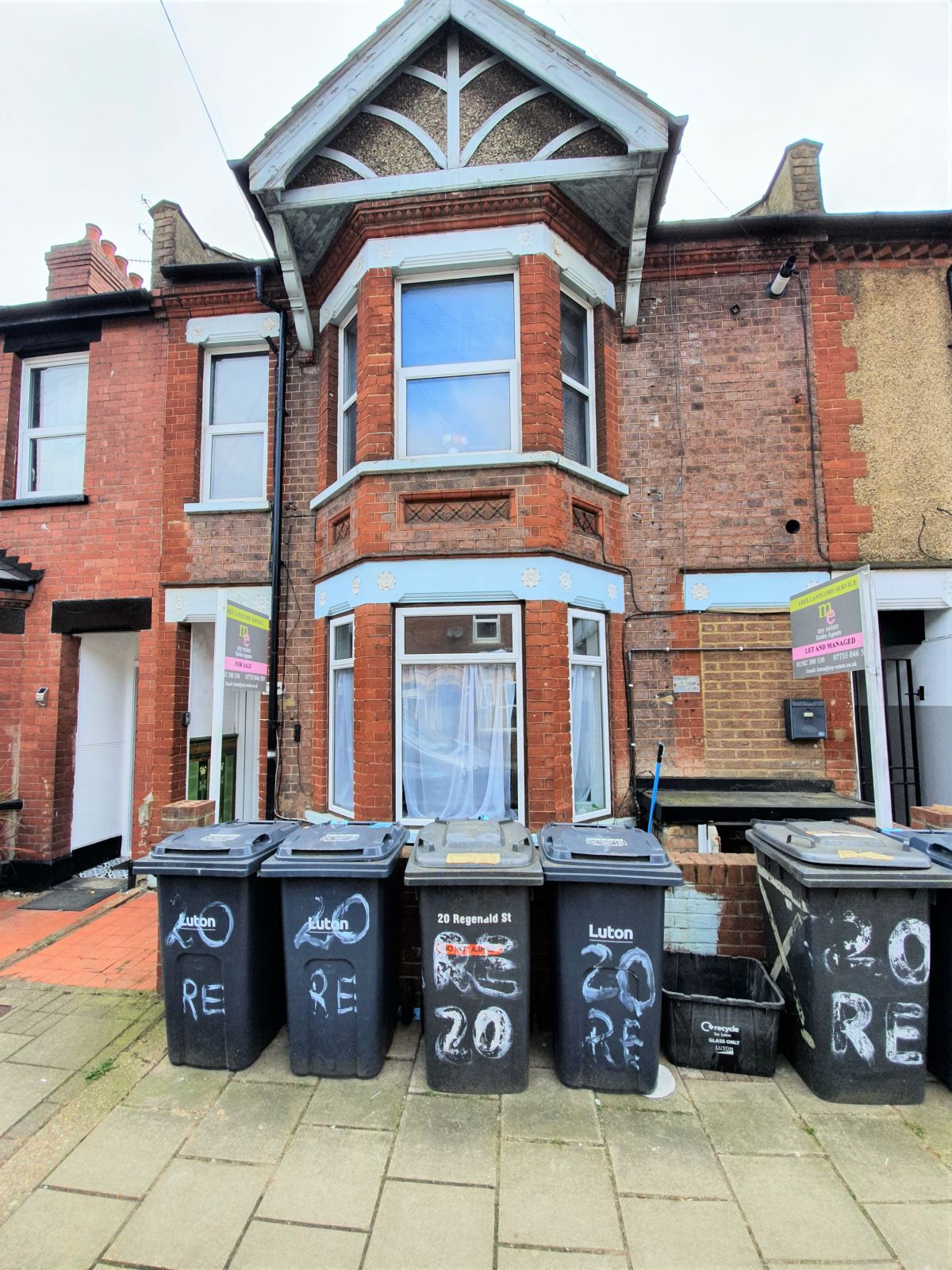 6 bed block of flats for sale in Reginald Street, Luton LU2 - Zoopla