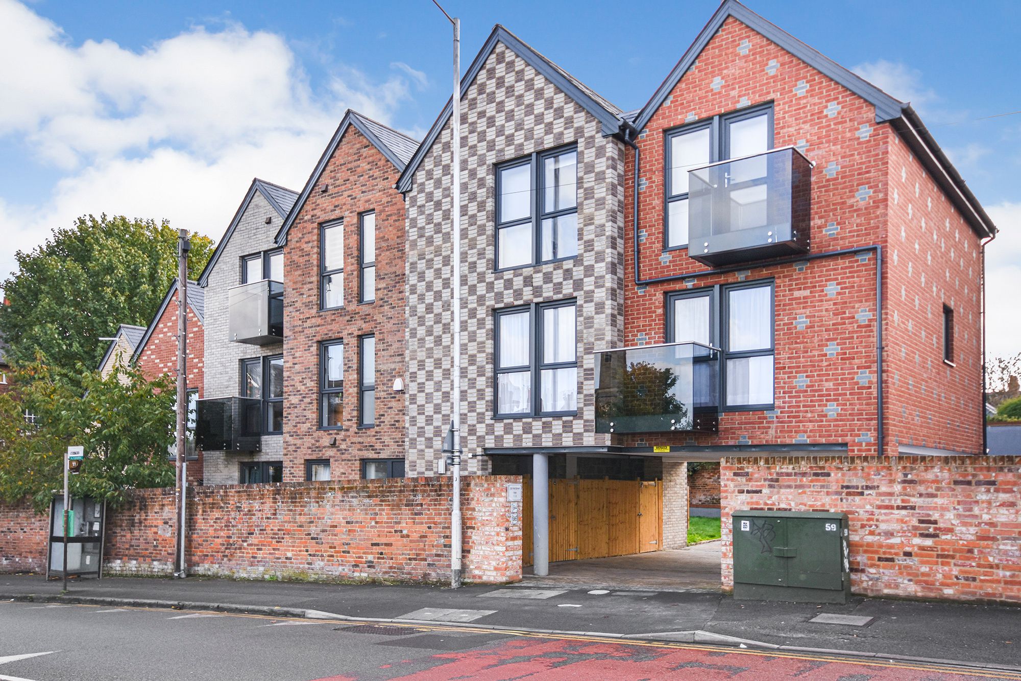 2 bed flat for sale in Pell Street, Reading RG1 - Zoopla