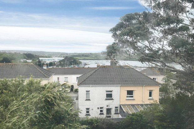 3 bed cottage to rent in Tresillian Road, Falmouth TR11 - Zoopla