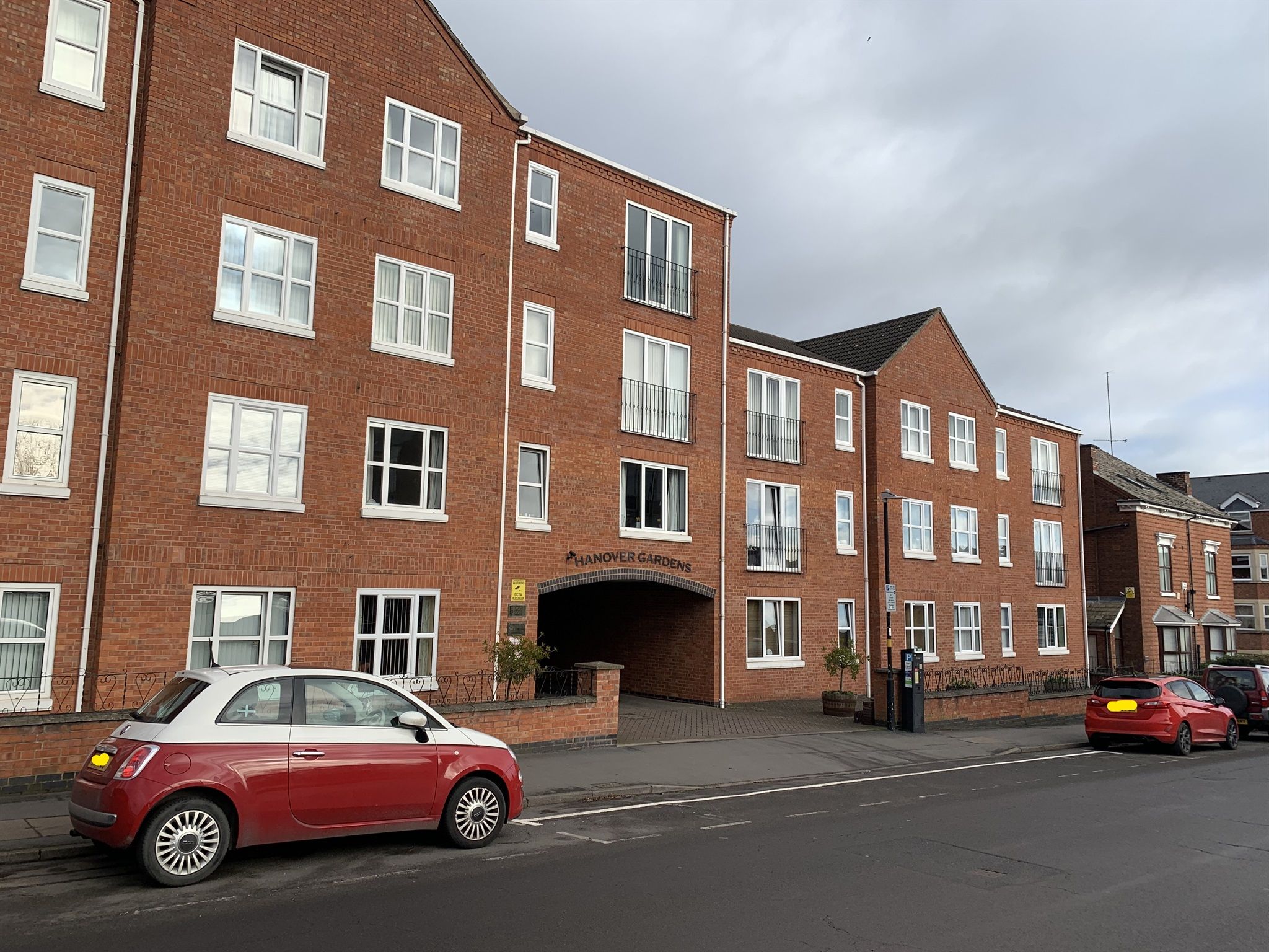 2 bed flat for sale in Albert Street, Rugby CV21 - Zoopla