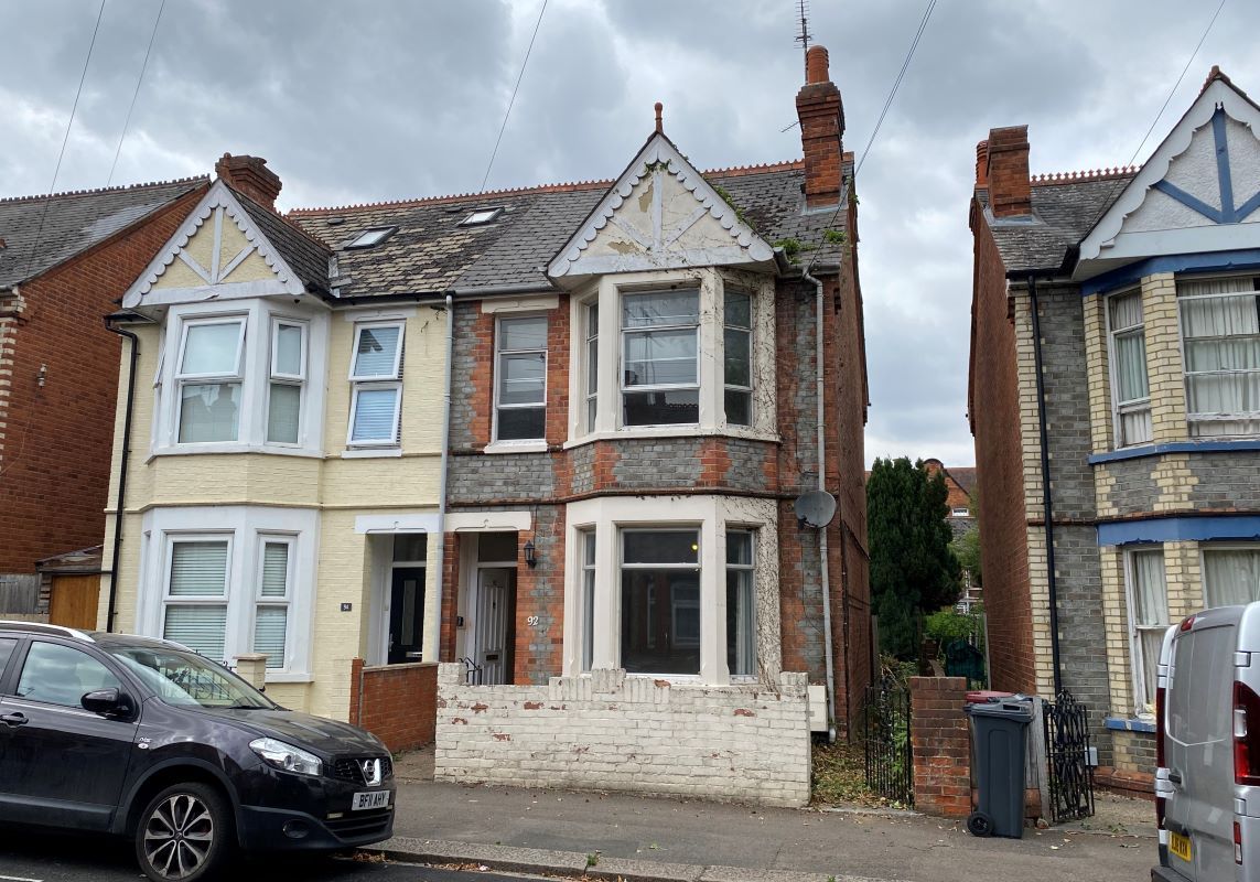 4 bed detached house for sale in 92 Wantage Road, Reading, Berkshire ...