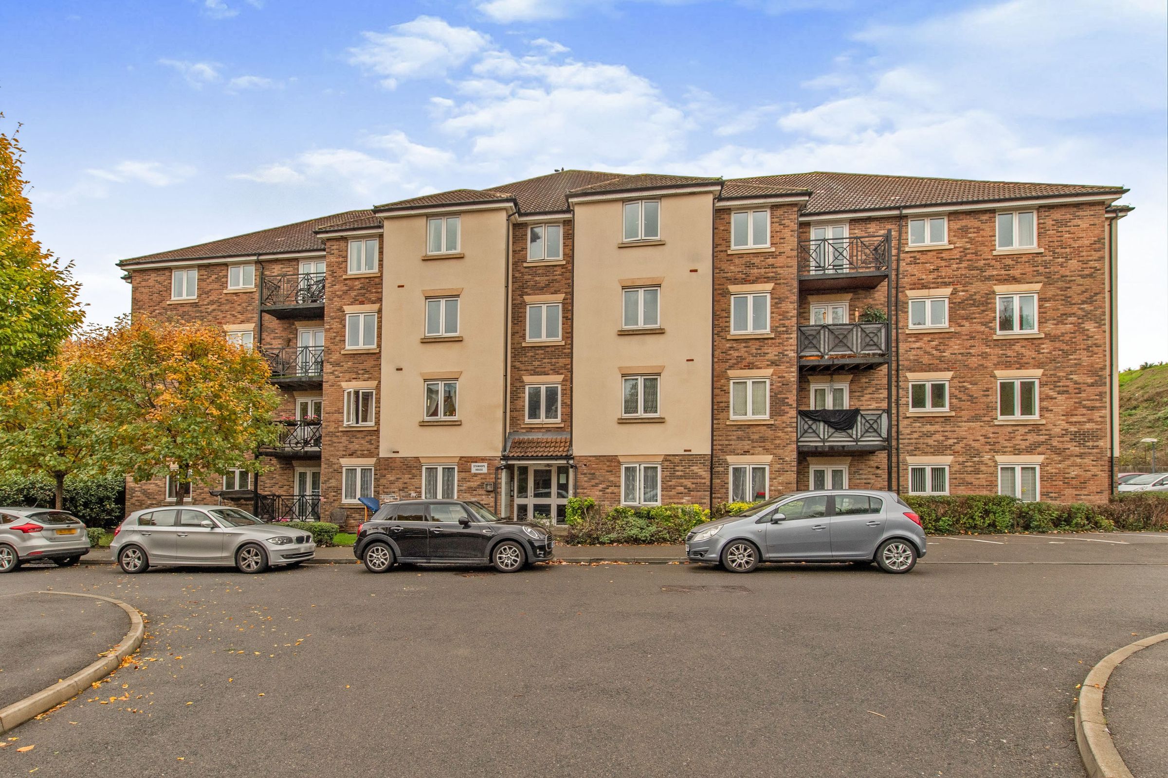 2 bed flat for sale in Rockwell Court, Maidstone ME15 - Zoopla