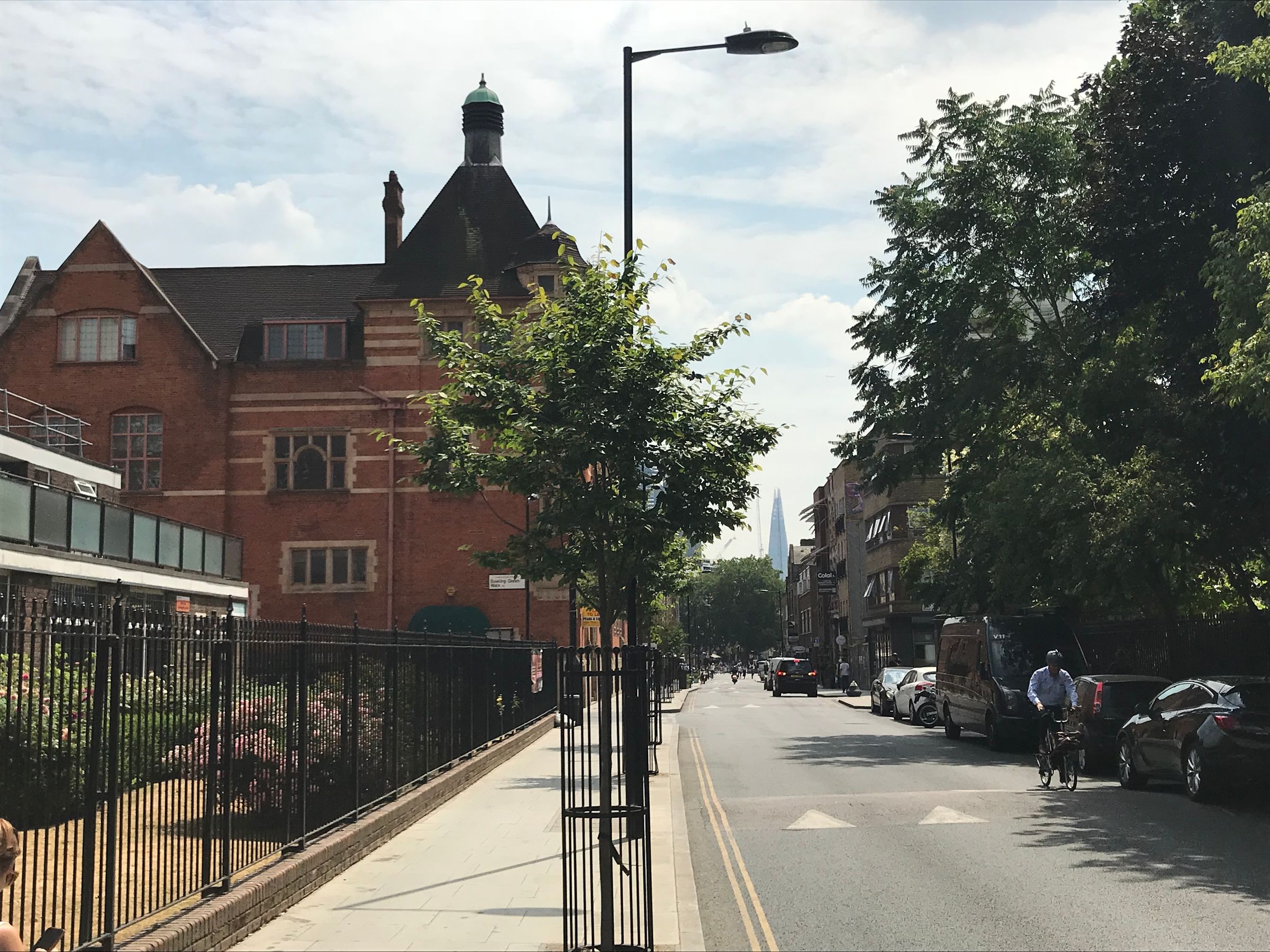 2 bed flat to rent in Pitfield Street, London N1 - Zoopla