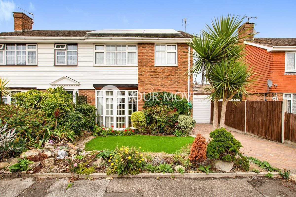 3 Bed Semi Detached House For Sale In Juniper Close Chatham Kent Me5