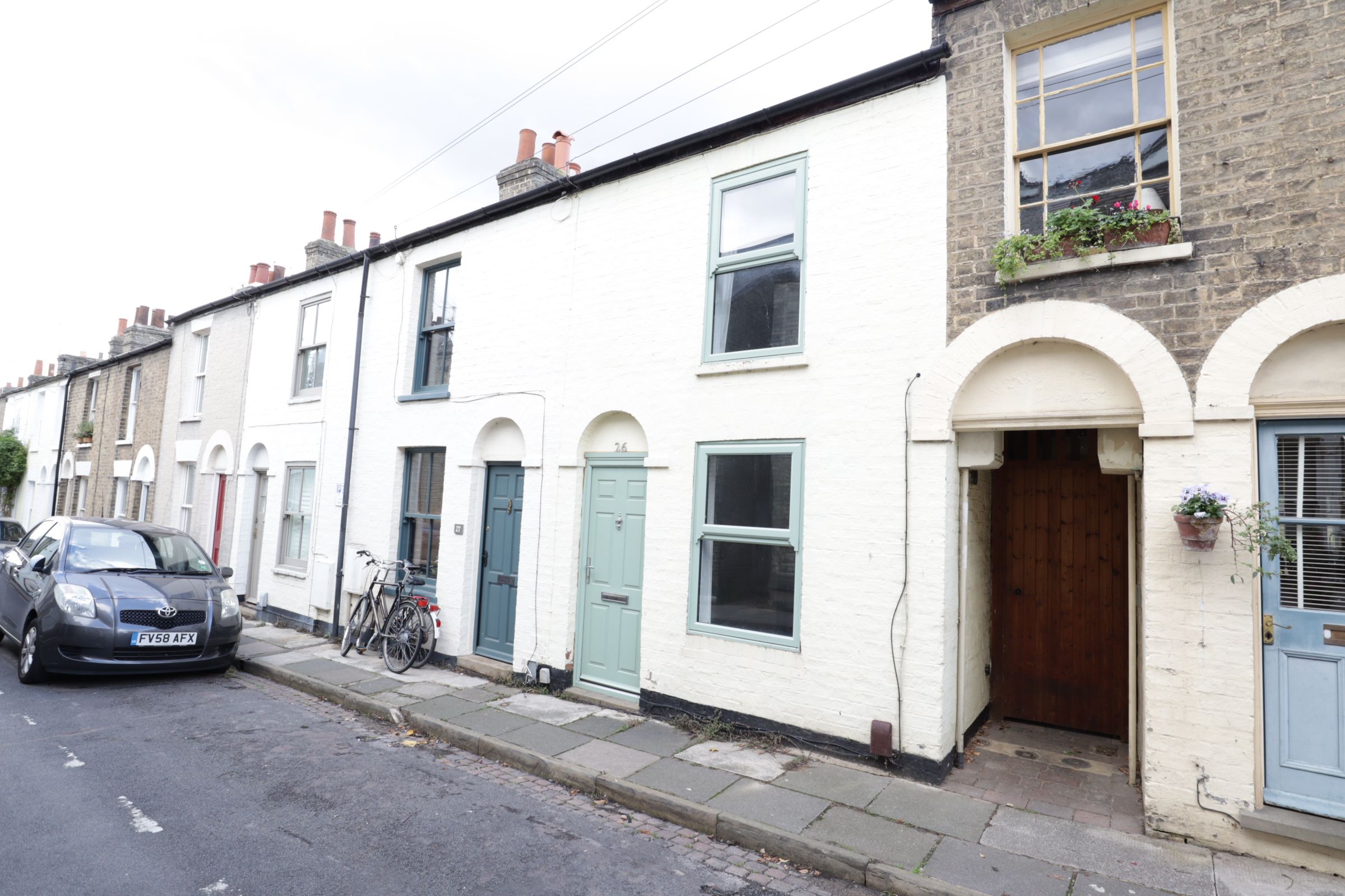 2 bed terraced house to rent in Albert Street, Cambridge CB4 - Zoopla
