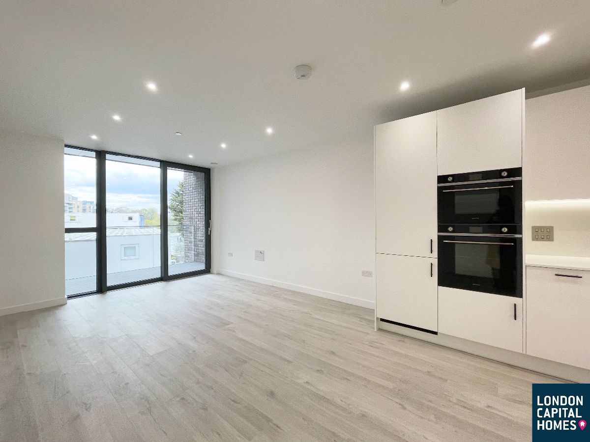 1 bed flat to rent in Rm/Flat 229 Willowbrook House, London N4 - Zoopla
