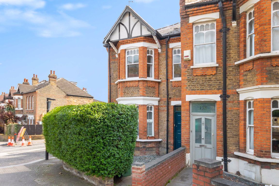 2 bed flat for sale in Ladywell Road, London SE13 - Zoopla