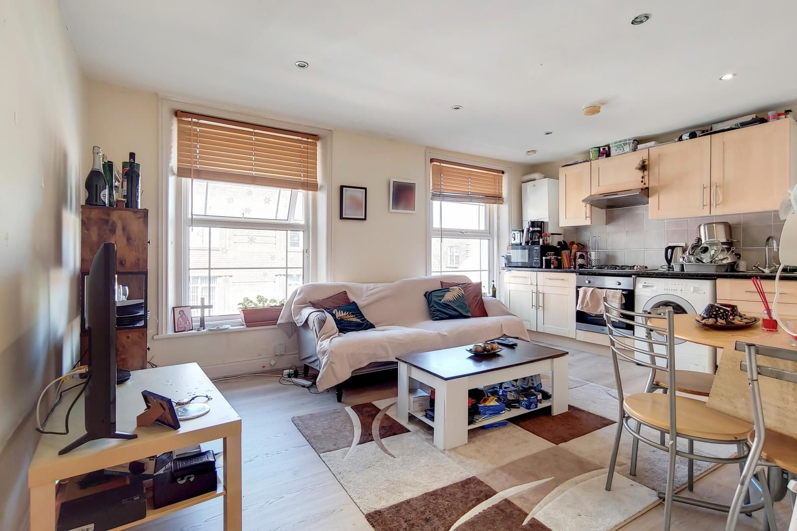 1 bed flat to rent in Times Square, High Street, Sutton SM1 - Zoopla