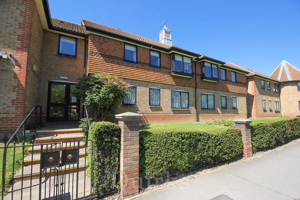 1 bed property for sale in Park Lodge, Queens Park Avenue, Billericay ...