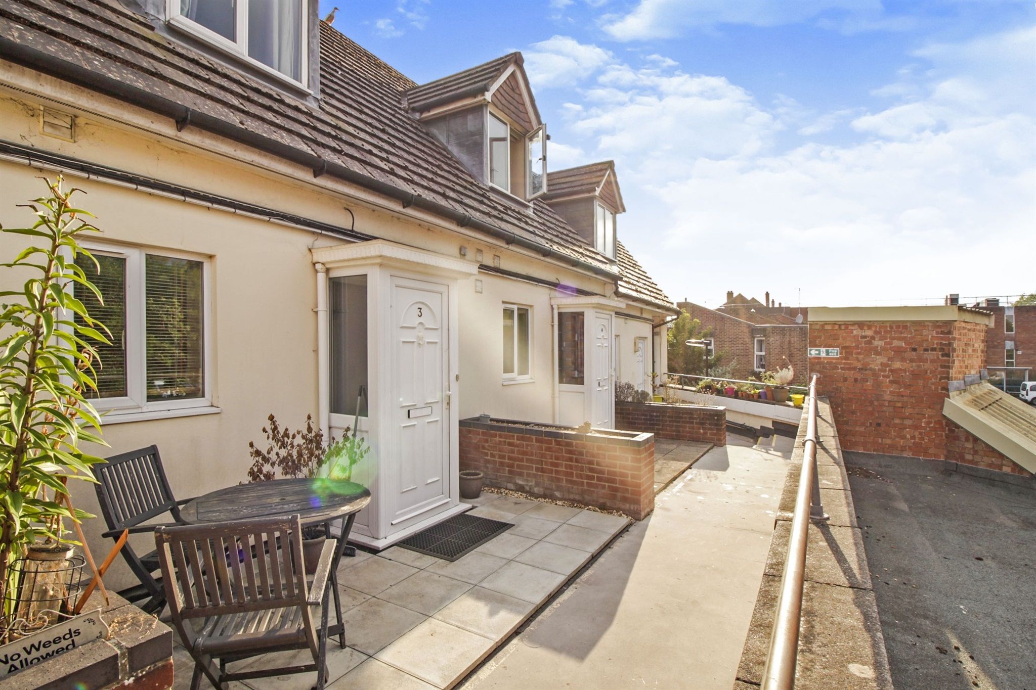 2 bed flat for sale in Bitterne Road, Bitterne Village, Southampton ...
