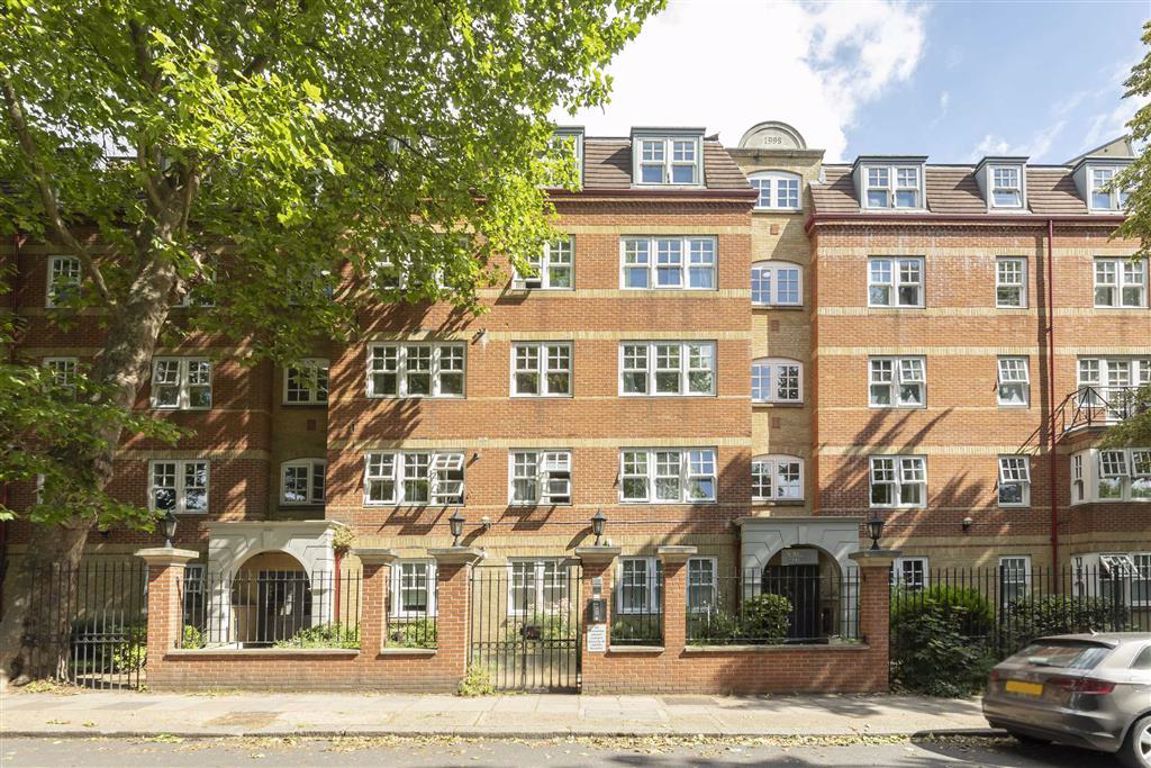 2 bed flat to rent in Exeter Road, Mapesbury, London NW2 - Zoopla