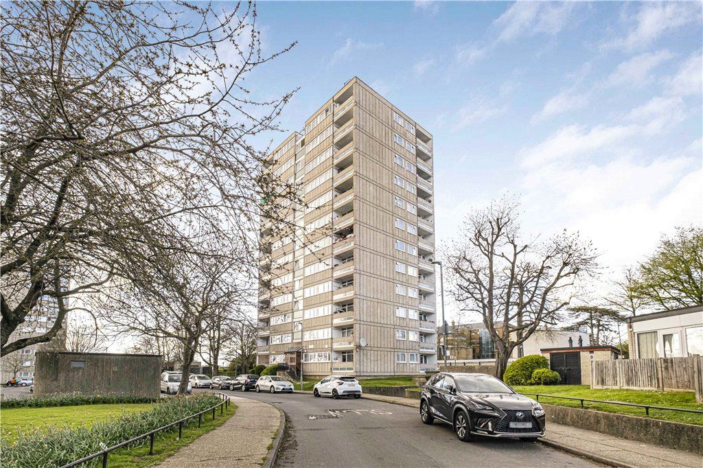 2 bed flat for sale in Fontley Way, London SW15 - Zoopla