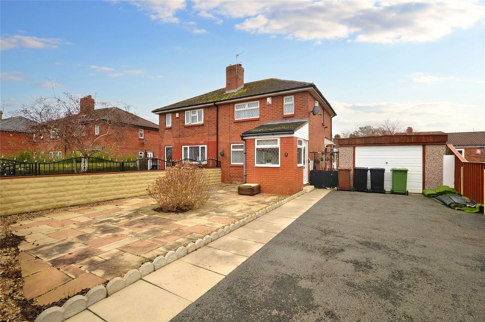 2 Bed Semi Detached House For Sale In Sissons Street Leeds West