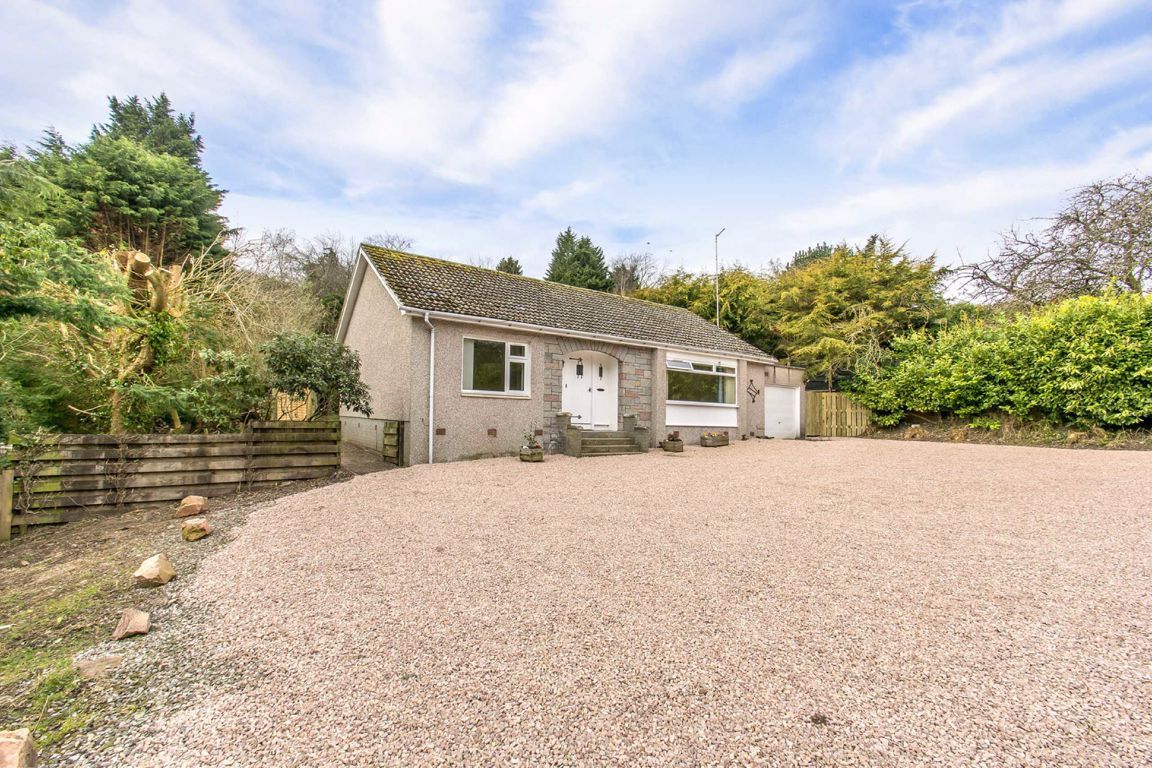 2 bed bungalow for sale in Kinnaird, Inchture, Perth PH14 - Zoopla