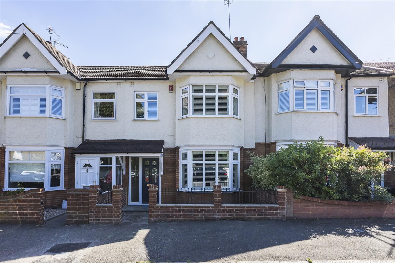 3 bed terraced house for sale in Gordon Road, London E18 - Zoopla