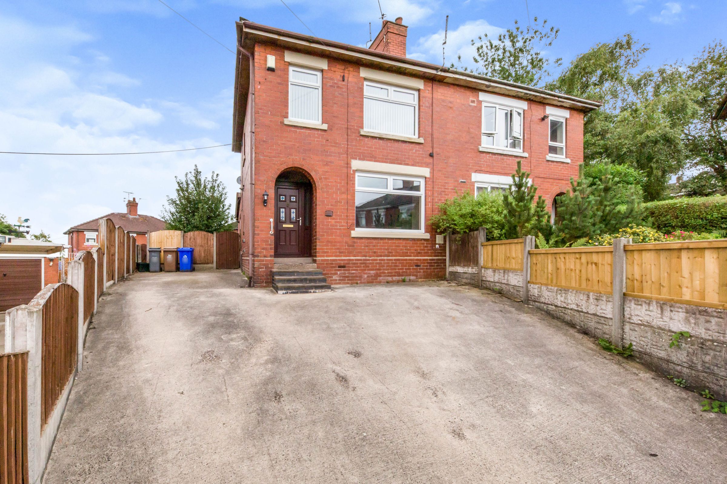 3 Bed Semi Detached House For Sale In Sherwood Road Stoke On Trent St3