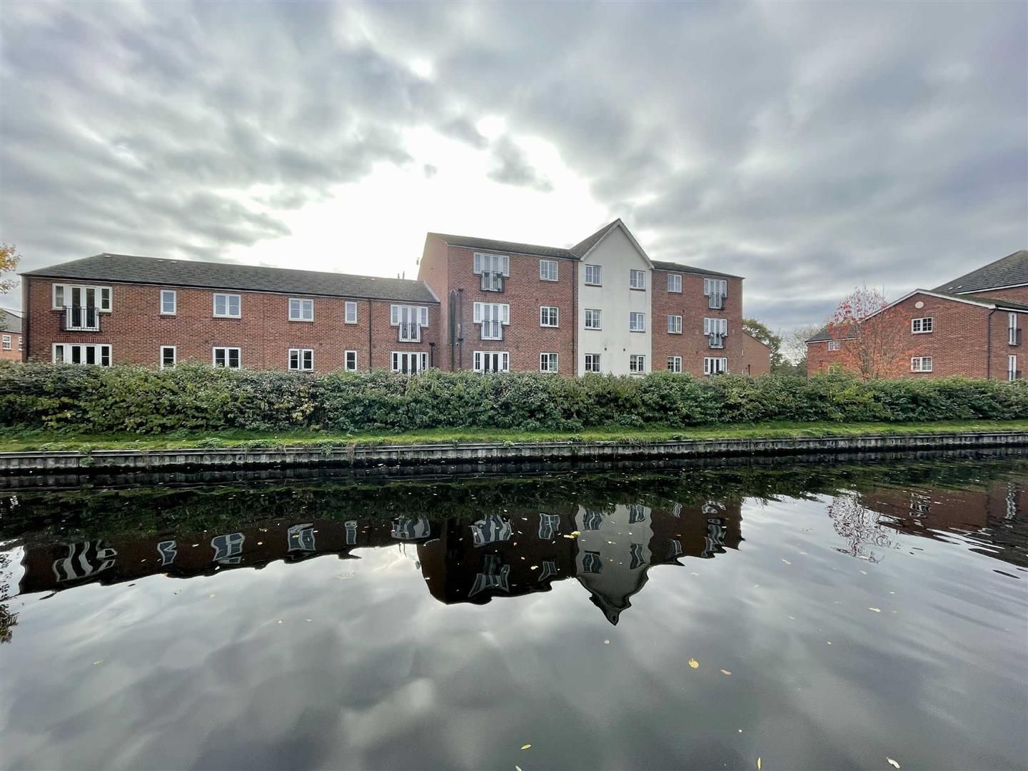 2 bed flat to rent in 123, Mill Bridge Close Retford DN22 - Zoopla