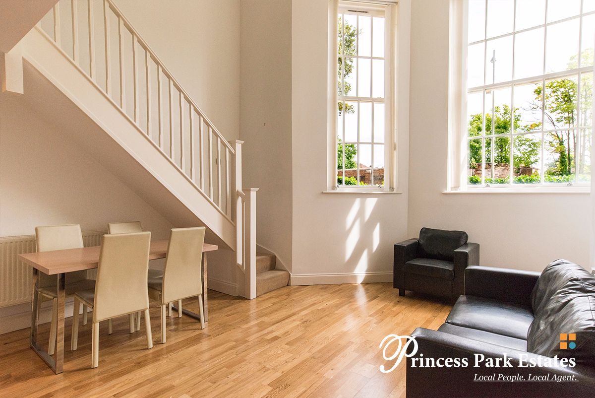 2 bed flat to rent in Princess Park Manor, Royal Drive, London N11 - Zoopla