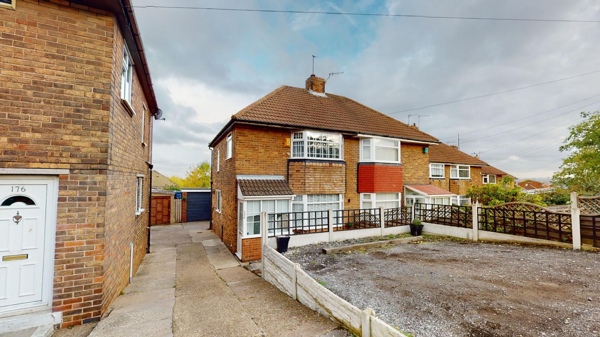 4 bed semi-detached house for sale in Shirecliffe Road S5 - Zoopla