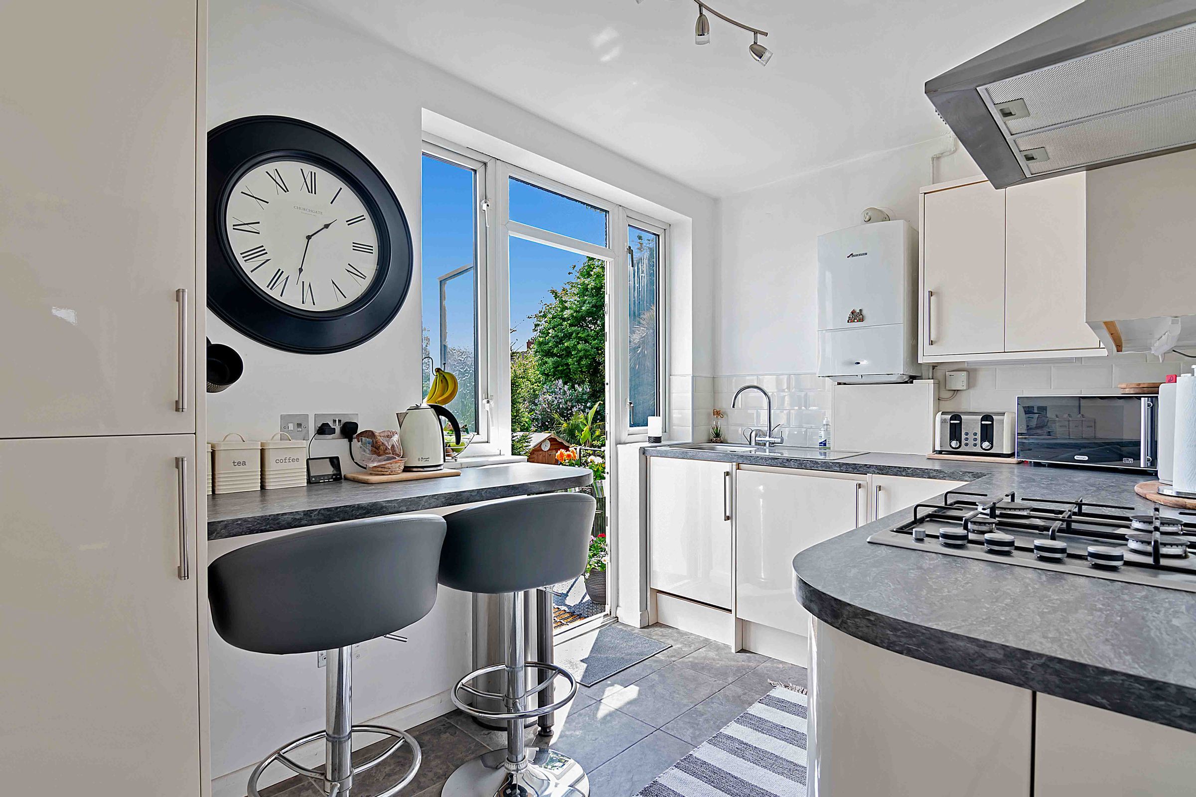 2 bed maisonette for sale in Russell Lane, Whetstone N20 - Zoopla
