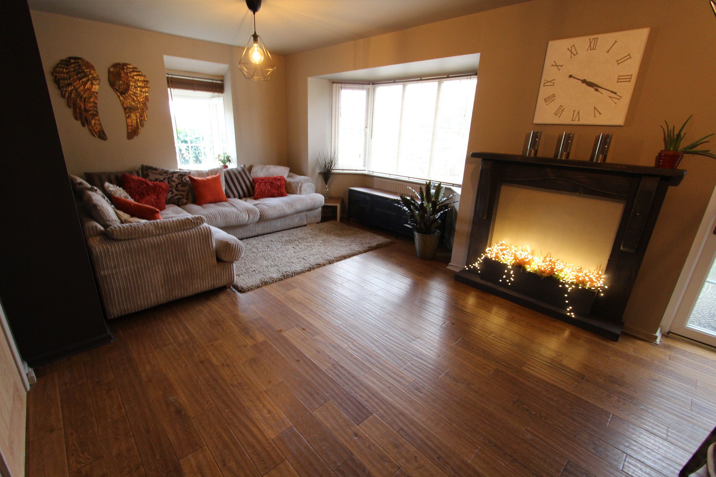 2 bed cottage to rent in Totley Hall Lane, Sheffield S17 - Zoopla