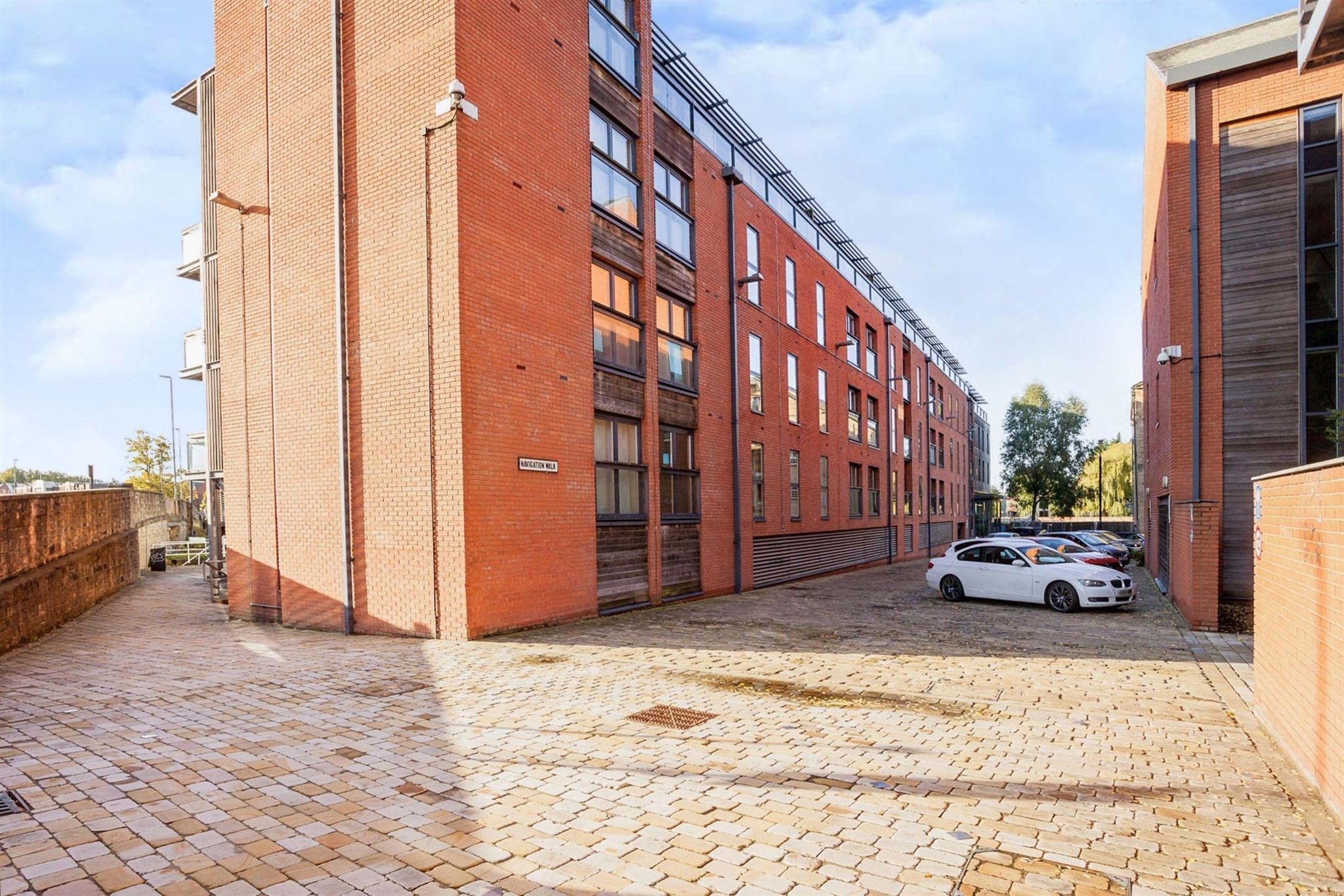 2 bed penthouse to rent in Navigation Walk, Wakefield WF1 - Zoopla