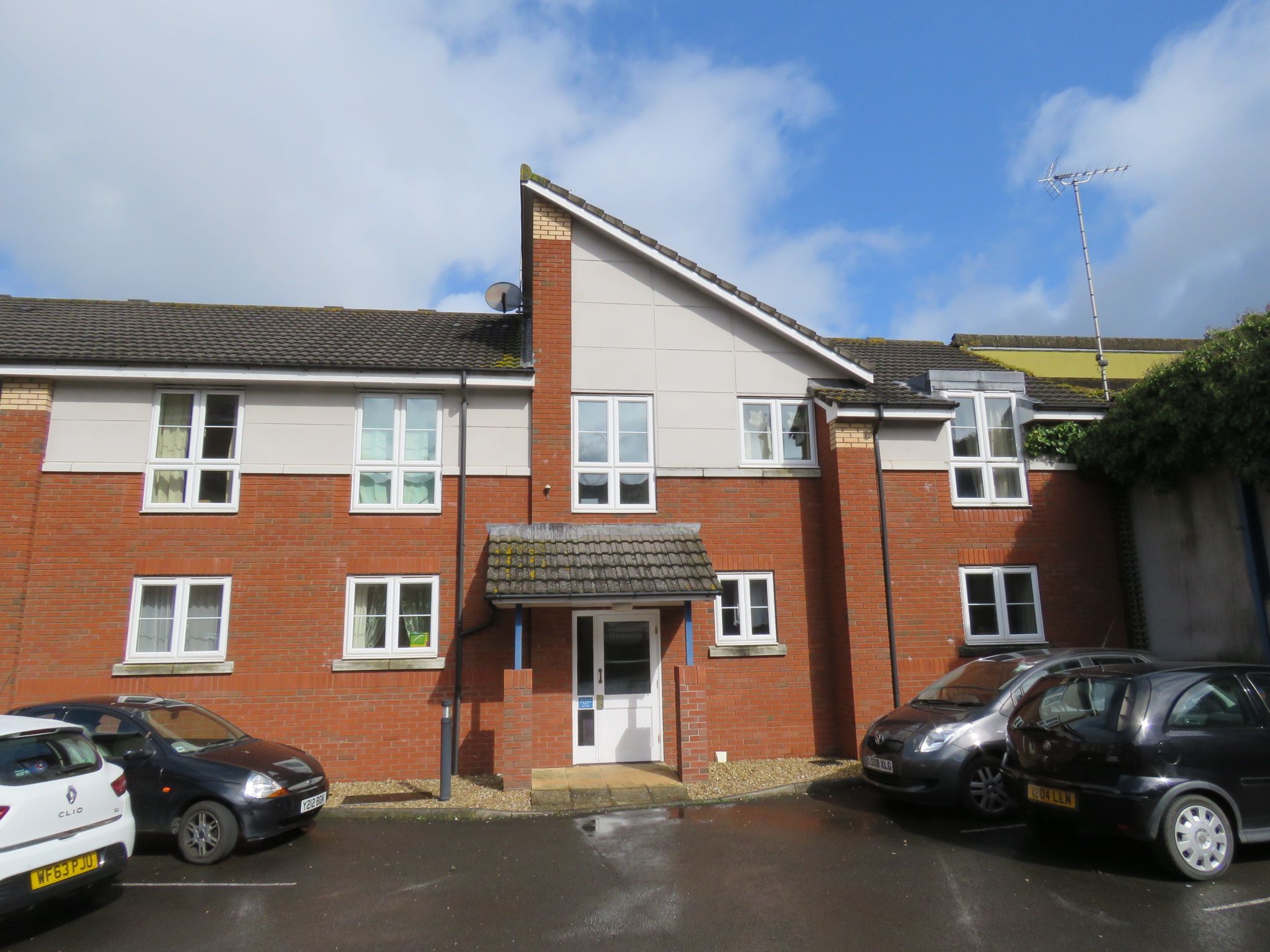 2 bed flat to rent in King William Street, Exeter EX4 - Zoopla