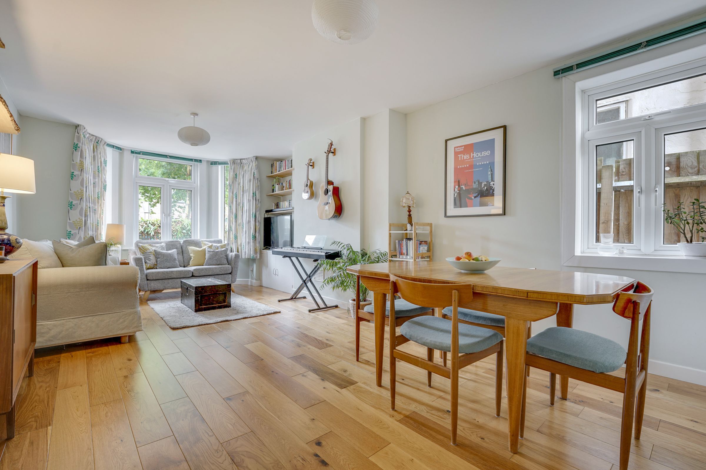 2 bed flat for sale in Trinity Road, London N22 - Zoopla