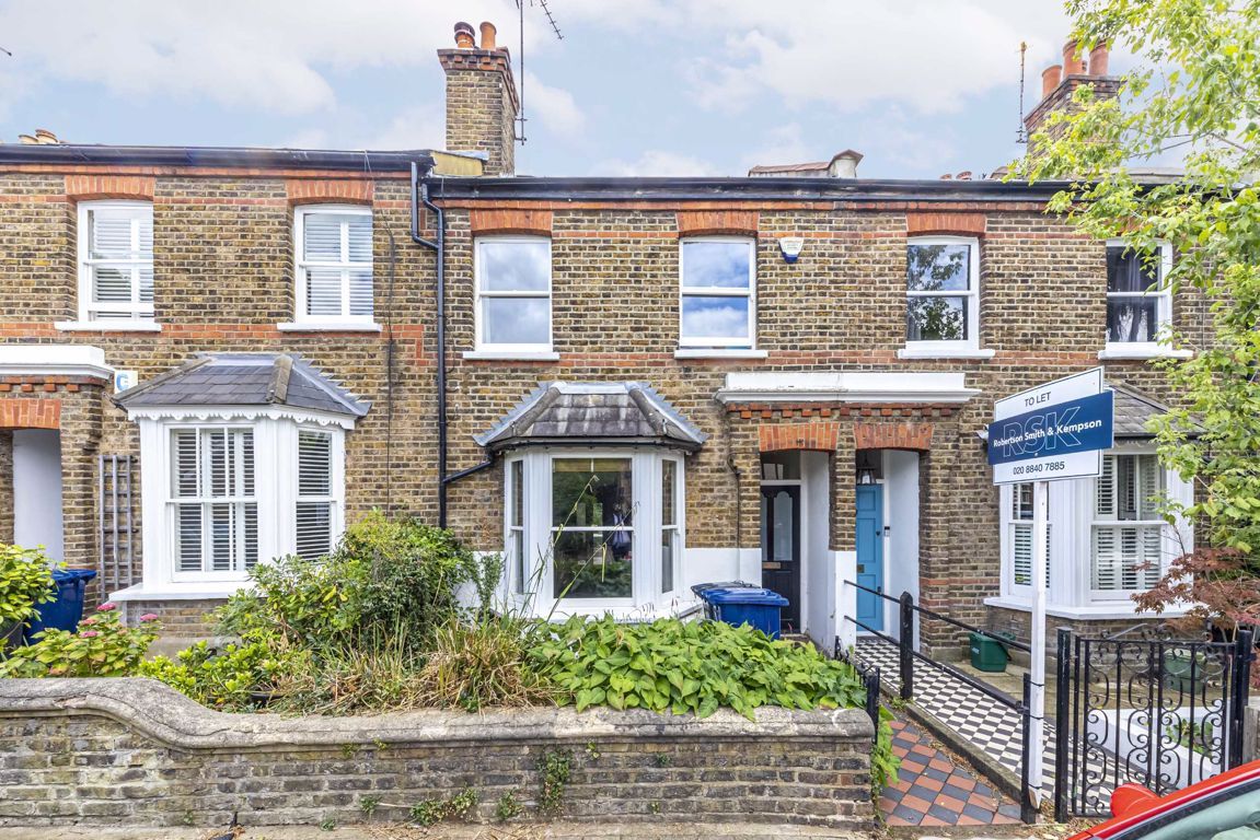 3 bed property to rent in Mountfield Road, London W5 - Zoopla