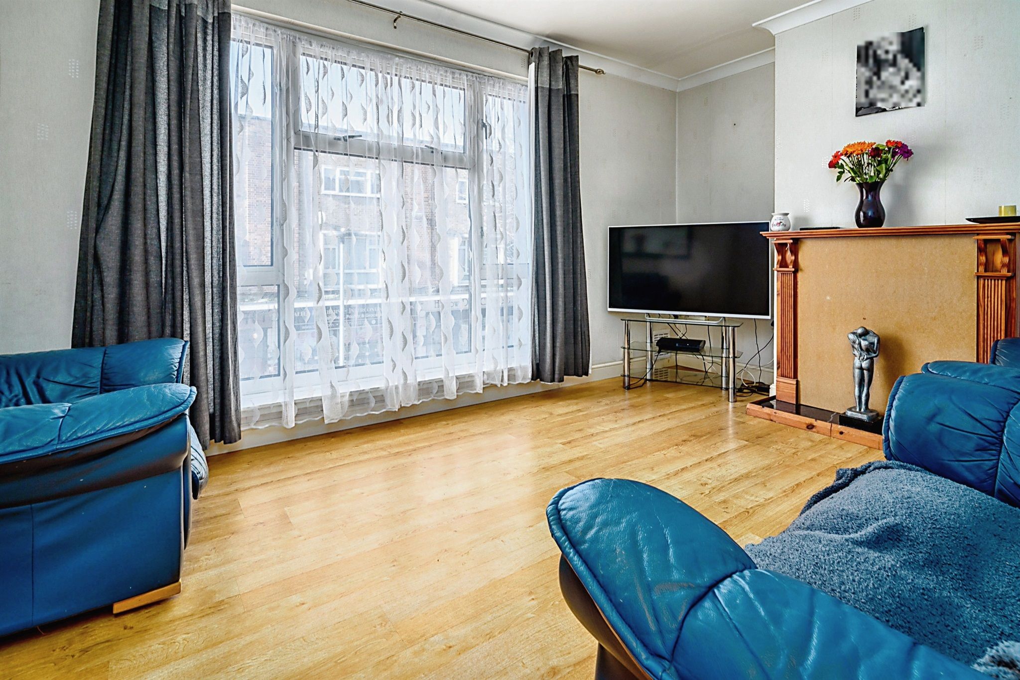 2 bed maisonette for sale in The Stow, Harlow CM20 - Zoopla