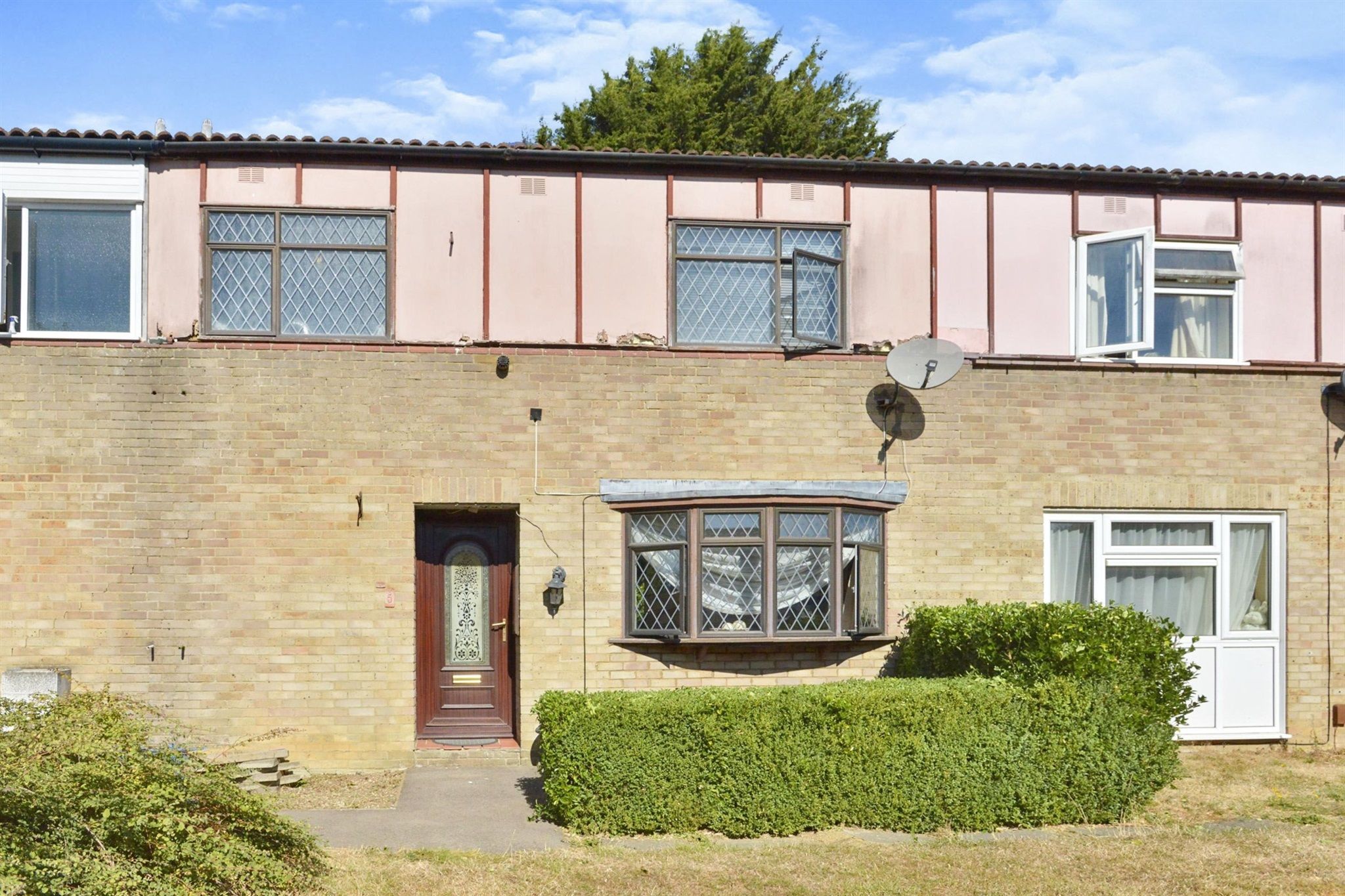 3 bed terraced house for sale in Aldermead, Stacey Bushes, Milton ...