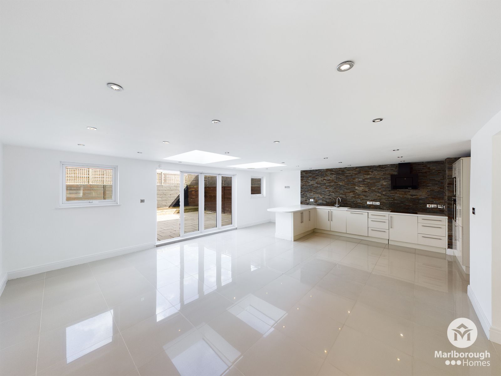 5 bed semi-detached house for sale in The Rodings, Snakes Lane ...