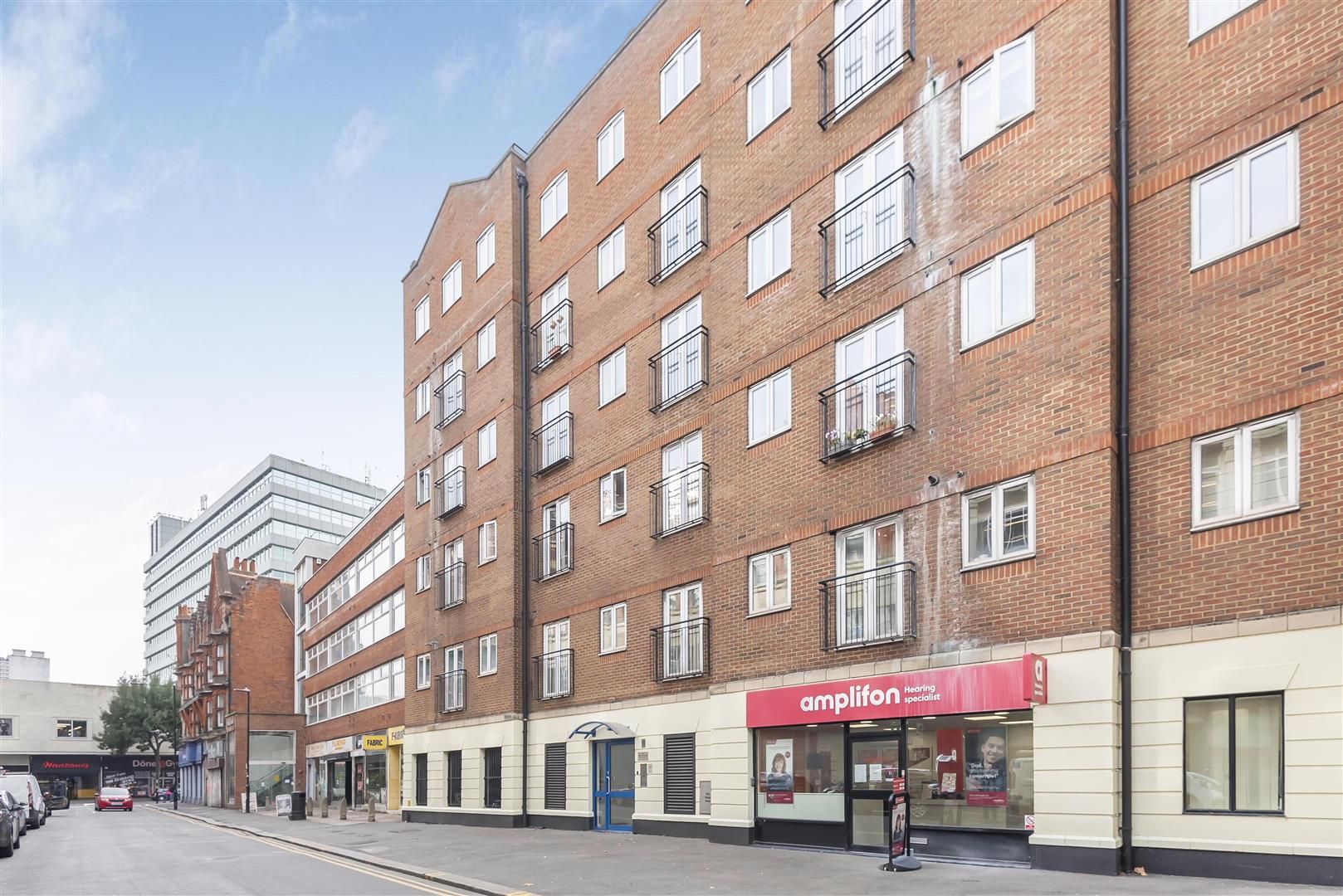 2 bed flat for sale in Picture House, Cheapside, Reading RG1 - Zoopla