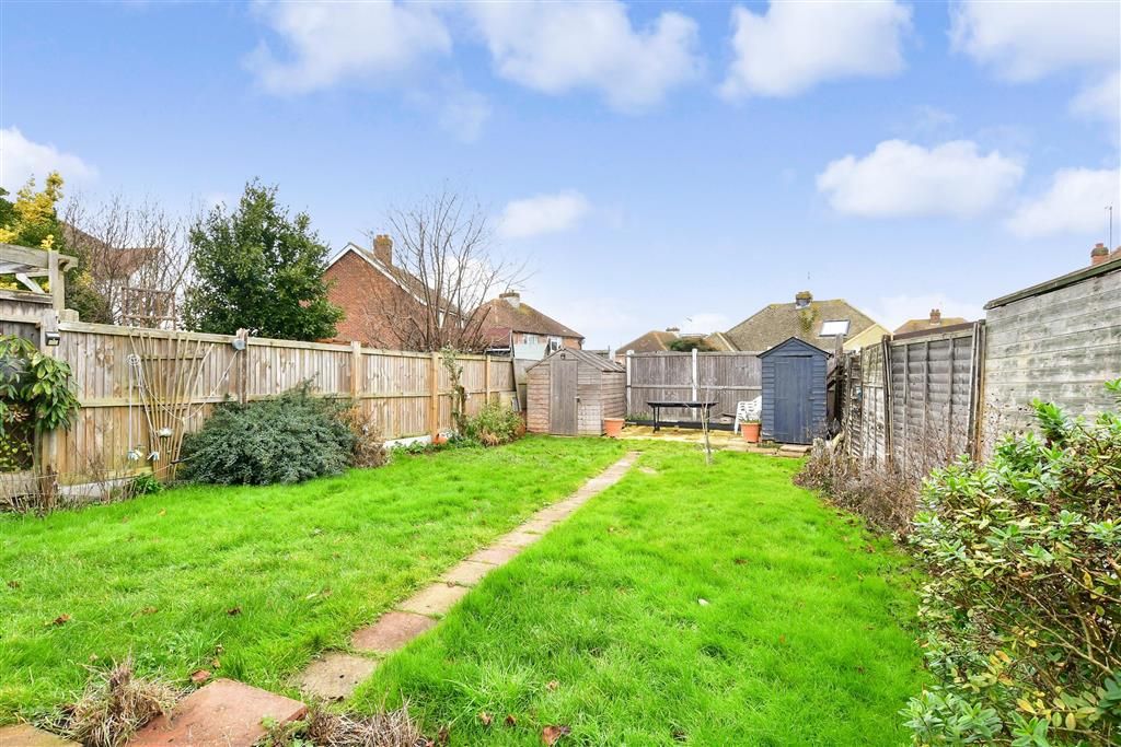 2 Bed Semi Detached Bungalow For Sale In Holbrook Drive Ramsgate Kent