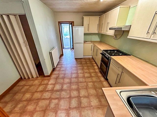 3 bed terraced house for sale in Well Road, Glenrothes KY7 - Zoopla